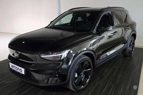 Black Volvo EX40 2025 in Siauliai, with an engine capacity of 0.00 L and mileage of 28 thousand km for 36900 €, photo 2 on AUTOMOTO.COM.LV
