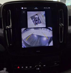 Melns Volvo EX40 2025 Šauļi, ar dzinēja tilpumu 0.00 L un nobraukumu 28 tūkst. km par 36900 €, foto 18 vietnē AUTOMOTO.COM.LV