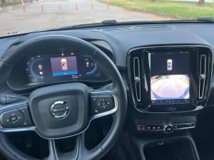 Blue Volvo EX40 2024 in Marijampole, with an engine capacity of 0.00 L and mileage of 39 thousand km for 31500 €, photo 12 on AUTOMOTO.COM.LV