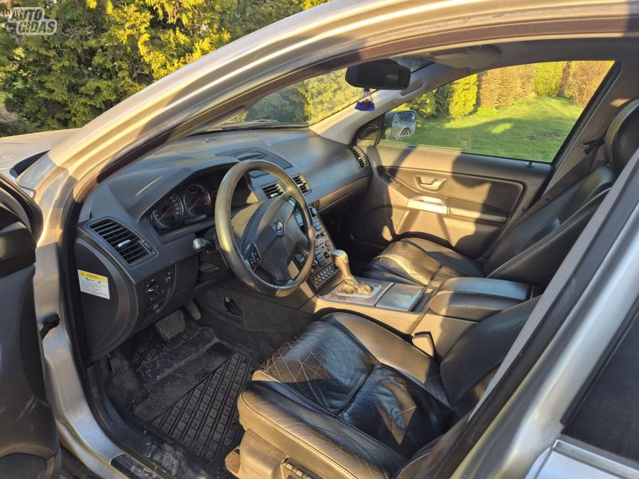Volvo EX90 2003 in Kaunas, with an engine capacity of 2.50 L and mileage of 356 thousand km for 1300 €, photo 6 on AUTOMOTO.COM.LV