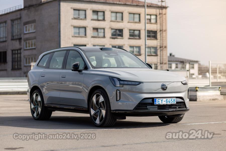 Grey Volvo EX90 2025 in Riga, with an engine capacity of 0.00 L and mileage of 8 thousand km for 73300 €, photo 3 on AUTOMOTO.COM.LV