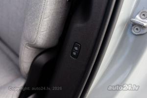 Grey Volvo EX90 2025 in Riga, with an engine capacity of 0.00 L and mileage of 8 thousand km for 73300 €, photo 23 on AUTOMOTO.COM.LV
