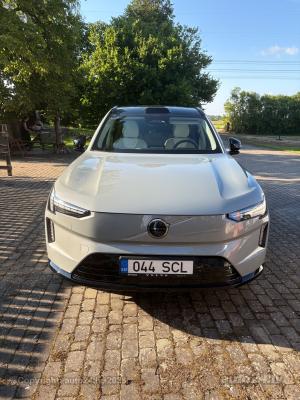 Pelēks Volvo EX90 2025 Tallina, ar dzinēja tilpumu 0.00 L un nobraukumu 12 tūkst. km par 80000 €, foto  vietnē AUTOMOTO.COM.LV