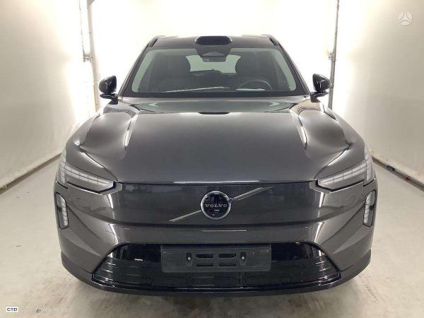 Grey Volvo EX90 2025 in Vilnius, with an engine capacity of 0.00 L and mileage of 38 thousand km for 69590 €, photo 2 on AUTOMOTO.COM.LV