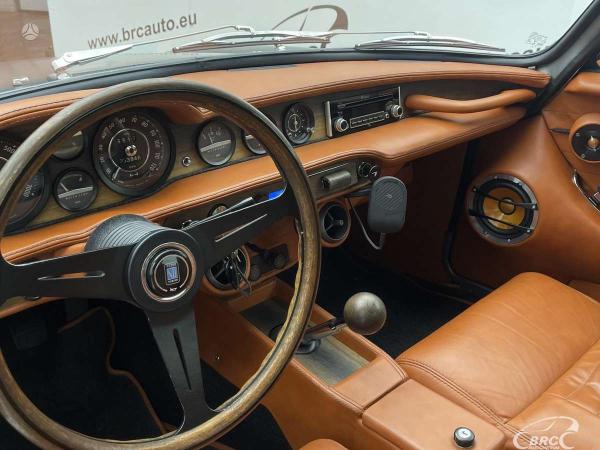 Pelēks Volvo P1800 1971 Viļņa, ar dzinēja tilpumu 0.00 L un nobraukumu 135 tūkst. km par 49700 €, foto 4 vietnē AUTOMOTO.COM.LV