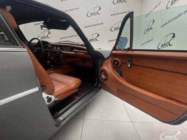 Pelēks Volvo P1800 1971 Viļņa, ar dzinēja tilpumu 0.00 L un nobraukumu 135 tūkst. km par 49700 €, foto 9 vietnē AUTOMOTO.COM.LV