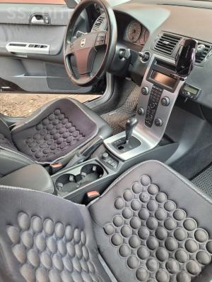 Melns Volvo S40 2004 Rīga, ar dzinēja tilpumu 2.40 L un nobraukumu 201 tūkst. km par 2300 €, foto 6 vietnē AUTOMOTO.COM.LV