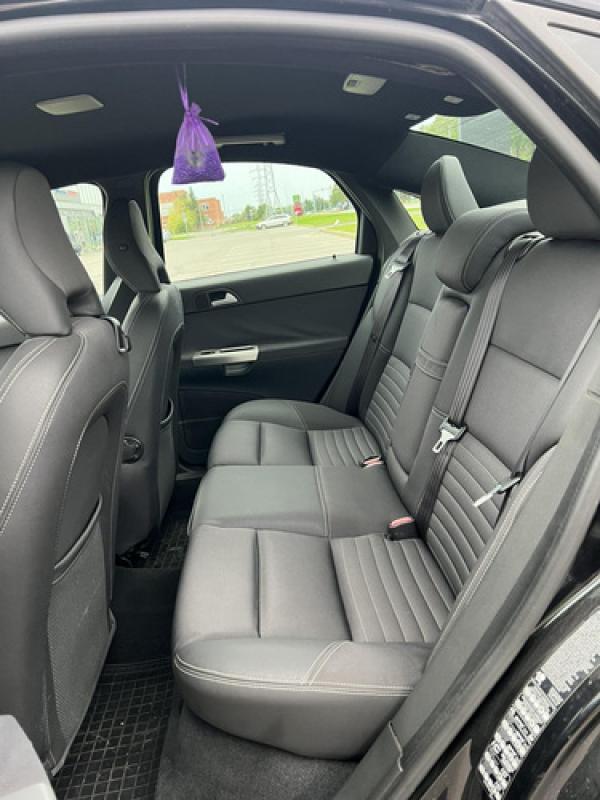 Melns Volvo S40 2004 Narva, ar dzinēja tilpumu 2.00 L un nobraukumu 297 tūkst. km par 1999 €, foto 11 vietnē AUTOMOTO.COM.LV