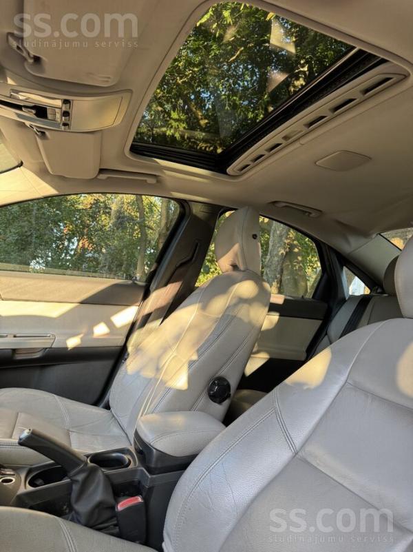 Melns Volvo S40 2004 Rīga, ar dzinēja tilpumu 2.00 L un nobraukumu 410 tūkst. km par 960 €, foto 11 vietnē AUTOMOTO.COM.LV