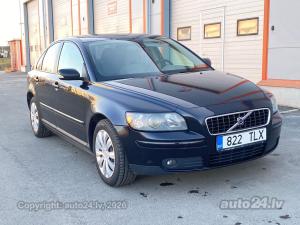 Black Volvo S40 2005 in Tartu, with an engine capacity of 2.40 L and mileage of 422 thousand km for 2790 €, photo 2 on AUTOMOTO.COM.LV
