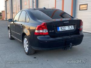 Black Volvo S40 2005 in Tartu, with an engine capacity of 2.40 L and mileage of 422 thousand km for 2790 €, photo 5 on AUTOMOTO.COM.LV