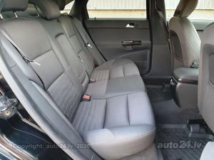 Melns Volvo S40 2005 Tallina, ar dzinēja tilpumu 2.50 L un nobraukumu 365 tūkst. km par 3999 €, foto 8 vietnē AUTOMOTO.COM.LV