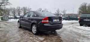 Melns Volvo S40 2005 Valmiera, ar dzinēja tilpumu 2.40 L un nobraukumu 177 tūkst. km par 2100 €, foto 5 vietnē AUTOMOTO.COM.LV