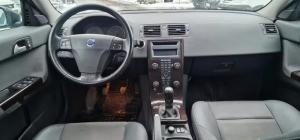 Melns Volvo S40 2005 Valmiera, ar dzinēja tilpumu 2.40 L un nobraukumu 177 tūkst. km par 2100 €, foto 8 vietnē AUTOMOTO.COM.LV