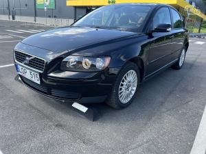 Melns Volvo S40 2005 Kauņa, ar dzinēja tilpumu 1.60 L un nobraukumu 300 tūkst. km par 2000 €, foto 6 vietnē AUTOMOTO.COM.LV