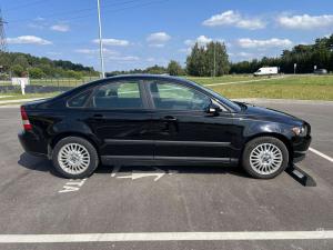 Melns Volvo S40 2005 Kauņa, ar dzinēja tilpumu 1.56 L un nobraukumu 300 tūkst. km par 1600 €, foto 11 vietnē AUTOMOTO.COM.LV