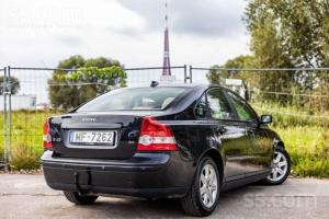 Черный Вольво С40 2005 в Рига, объемом двигателя 2.40 л и пробегом 293 тыс. км за 2790 €, фото 7 на AUTOMOTO.COM.LV