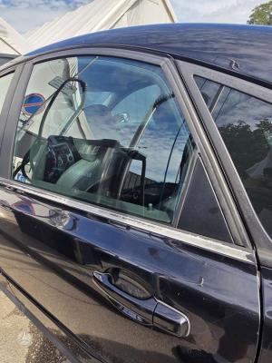 Melns Volvo S40 2005 Klaipėda, ar dzinēja tilpumu 2.00 L un nobraukumu 354 tūkst. km par 1200 €, foto 12 vietnē AUTOMOTO.COM.LV