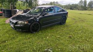 Black Volvo S40 2006 in Ogre, with an engine capacity of 2.40 L and mileage of 250 thousand km for 750 €, photo 10 on AUTOMOTO.COM.LV