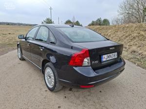 Melns Volvo S40 2007 Klaipėda, ar dzinēja tilpumu 2.00 L un nobraukumu 293 tūkst. km par 2300 €, foto 7 vietnē AUTOMOTO.COM.LV