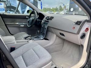Melns Volvo S40 2007 Viļņa, ar dzinēja tilpumu 1.78 L un nobraukumu 220 tūkst. km par 1190 €, foto 16 vietnē AUTOMOTO.COM.LV