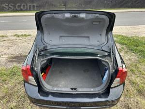 Melns Volvo S40 2007 Kuldīga, ar dzinēja tilpumu 1.60 L un nobraukumu 372 tūkst. km par 1700 €, foto 7 vietnē AUTOMOTO.COM.LV
