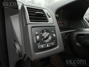 Black Volvo S40 2008 in Riga, with an engine capacity of 2.00 L and mileage of 0 thousand km for 3990 €, photo 13 on AUTOMOTO.COM.LV