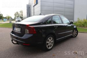 Black Volvo S40 2008 in Riga, with an engine capacity of 2.00 L and mileage of 0 thousand km for 2990 €, photo 5 on AUTOMOTO.COM.LV
