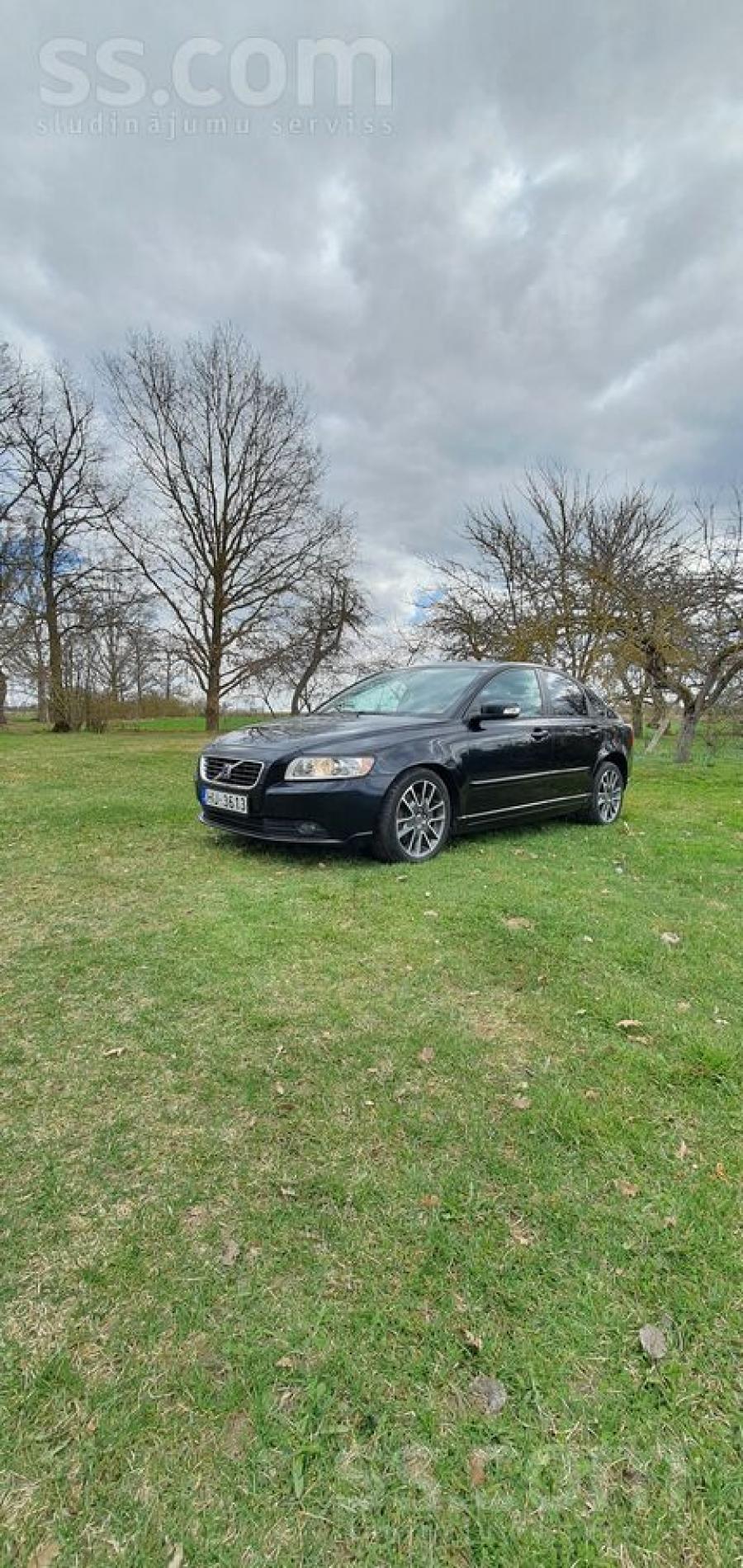 Melns Volvo S40 2008 Jelgava, ar dzinēja tilpumu 2.40 L un nobraukumu 358 tūkst. km par 3200 €, foto 1 vietnē AUTOMOTO.COM.LV