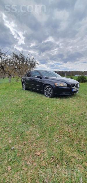 Melns Volvo S40 2008 Jelgava, ar dzinēja tilpumu 2.40 L un nobraukumu 358 tūkst. km par 3200 €, foto 3 vietnē AUTOMOTO.COM.LV