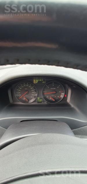 Melns Volvo S40 2008 Jelgava, ar dzinēja tilpumu 2.40 L un nobraukumu 358 tūkst. km par 3200 €, foto 6 vietnē AUTOMOTO.COM.LV