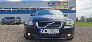 Black Volvo S40 2008 in Daugavpils, with an engine capacity of 1.60 L and mileage of 284 thousand km for 3500 €, photo 9 on AUTOMOTO.COM.LV