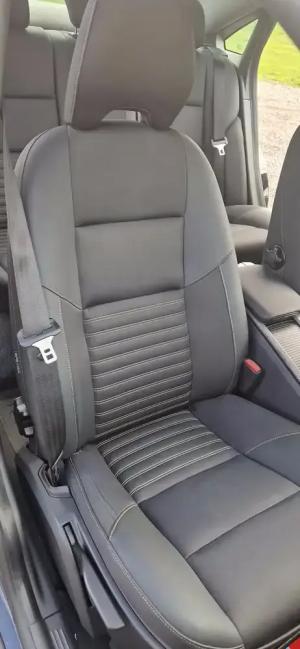 Black Volvo S40 2008 in Daugavpils, with an engine capacity of 1.60 L and mileage of 284 thousand km for 3500 €, photo 21 on AUTOMOTO.COM.LV