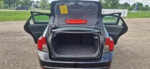 Black Volvo S40 2008 in Daugavpils, with an engine capacity of 1.60 L and mileage of 284 thousand km for 3500 €, photo 23 on AUTOMOTO.COM.LV