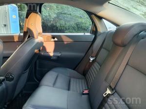 Melns Volvo S40 2008 Jelgava, ar dzinēja tilpumu 2.00 L un nobraukumu 382 tūkst. km par 1550 €, foto 14 vietnē AUTOMOTO.COM.LV