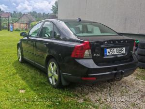 Black Volvo S40 2008 in Kilingi-Nomme, with an engine capacity of 1.60 L and mileage of 390 thousand km for 1999 €, photo 3 on AUTOMOTO.COM.LV