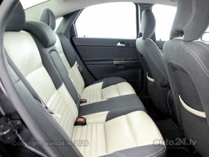 Melns Volvo S40 2008 Tallina, ar dzinēja tilpumu 2.00 L un nobraukumu 259 tūkst. km par 2699 €, foto 8 vietnē AUTOMOTO.COM.LV
