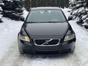 Melns Volvo S40 2010 Utena, ar dzinēja tilpumu 1.60 L un nobraukumu 269 tūkst. km par 3250 €, foto 8 vietnē AUTOMOTO.COM.LV