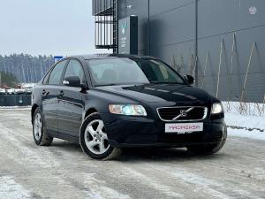 Melns Volvo S40 2010 Viļņa, ar dzinēja tilpumu 1.56 L un nobraukumu 180 tūkst. km par 2790 €, foto 17 vietnē AUTOMOTO.COM.LV