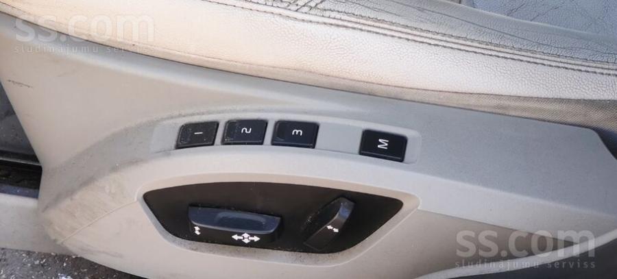 Melns Volvo S40 2010 Jēkabpils, ar dzinēja tilpumu 2.00 L un nobraukumu 235 tūkst. km par 1600 €, foto 11 vietnē AUTOMOTO.COM.LV