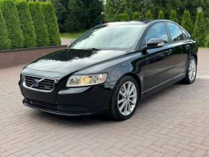 Black Volvo S40 2010 in Utena, with an engine capacity of 1.56 L and mileage of 209 thousand km for 3650 €, photo  on AUTOMOTO.COM.LV