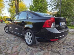 Black Volvo S40 2011 in Jelgava, with an engine capacity of 1.60 L and mileage of 0 thousand km for 5500 €, photo 4 on AUTOMOTO.COM.LV