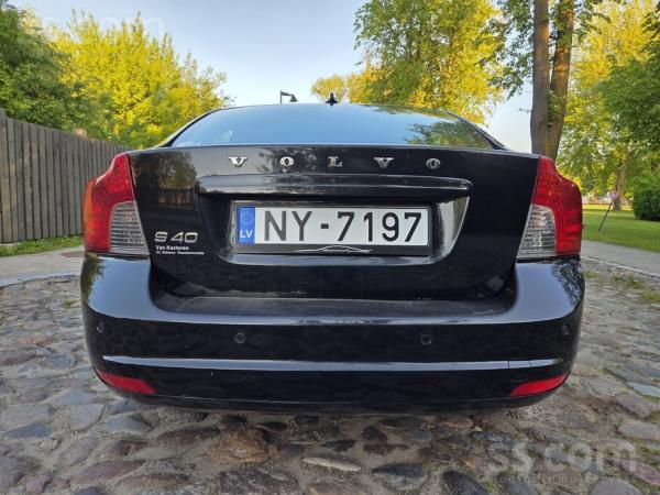 Black Volvo S40 2011 in Jelgava, with an engine capacity of 1.60 L and mileage of 0 thousand km for 5500 €, photo 5 on AUTOMOTO.COM.LV