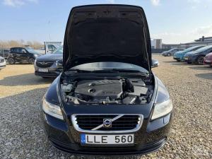 Melns Volvo S40 2011 Šauļi, ar dzinēja tilpumu 1.60 L un nobraukumu 222 tūkst. km par 3900 €, foto 19 vietnē AUTOMOTO.COM.LV