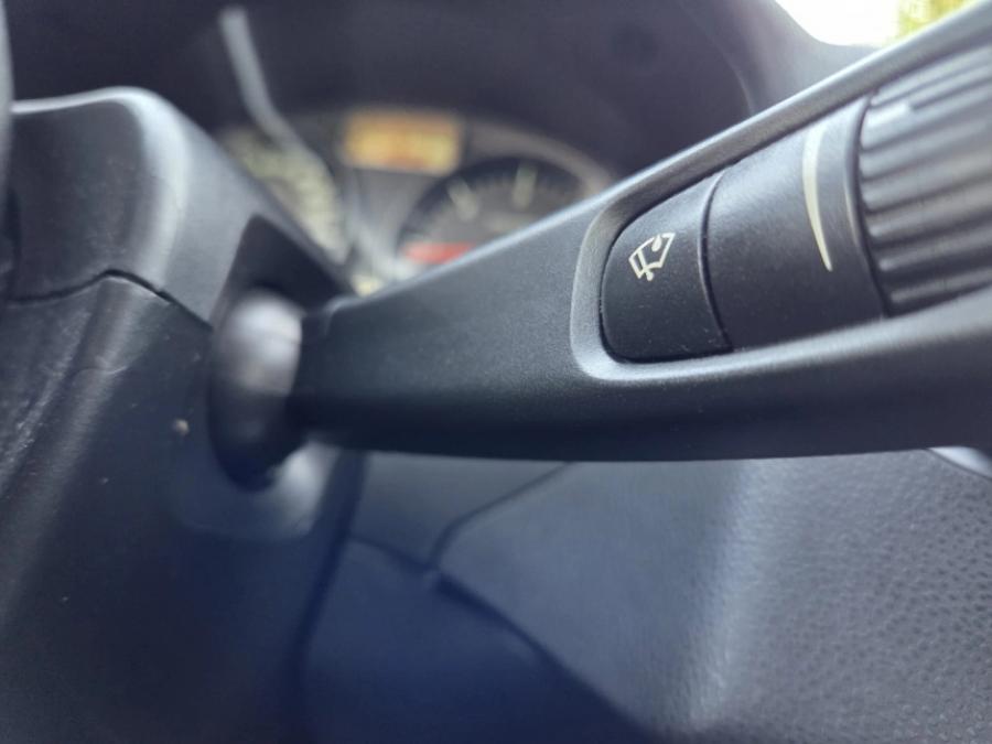 Black Volvo S40 2011 in Riga, with an engine capacity of 1.60 L and mileage of 247 thousand km for 5500 €, photo 30 on AUTOMOTO.COM.LV