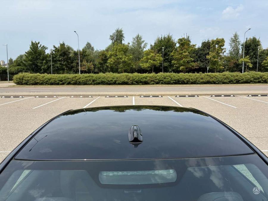 Black Volvo S40 2011 in Vilnius, with an engine capacity of 1.60 L and mileage of 247 thousand km for 2800 €, photo 11 on AUTOMOTO.COM.LV