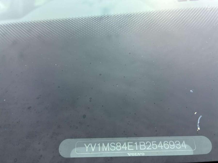 Black Volvo S40 2011 in Vilnius, with an engine capacity of 1.60 L and mileage of 247 thousand km for 2800 €, photo 13 on AUTOMOTO.COM.LV