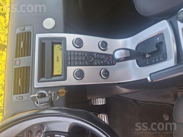 Black Volvo S40 2012 in Riga, with an engine capacity of 2.00 L and mileage of 188 thousand km for 3500 €, photo 3 on AUTOMOTO.COM.LV
