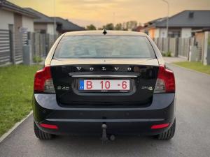 Melns Volvo S40 2012 Jelgava, ar dzinēja tilpumu 1.60 L un nobraukumu 295 tūkst. km par 4950 €, foto 7 vietnē AUTOMOTO.COM.LV