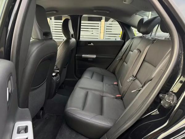 Melns Volvo S40 2012 Jelgava, ar dzinēja tilpumu 1.60 L un nobraukumu 295 tūkst. km par 4950 €, foto 9 vietnē AUTOMOTO.COM.LV